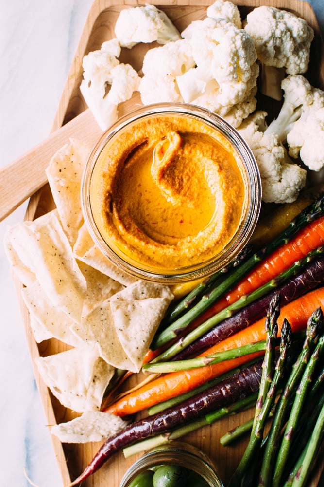 paleo pimiento cashew cheese dip {vegan + paleo} - nyssa's kitchen